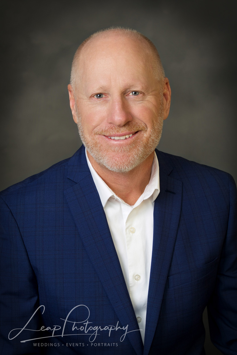 Men: What to wear for a business headshot | Boise Portrait ...